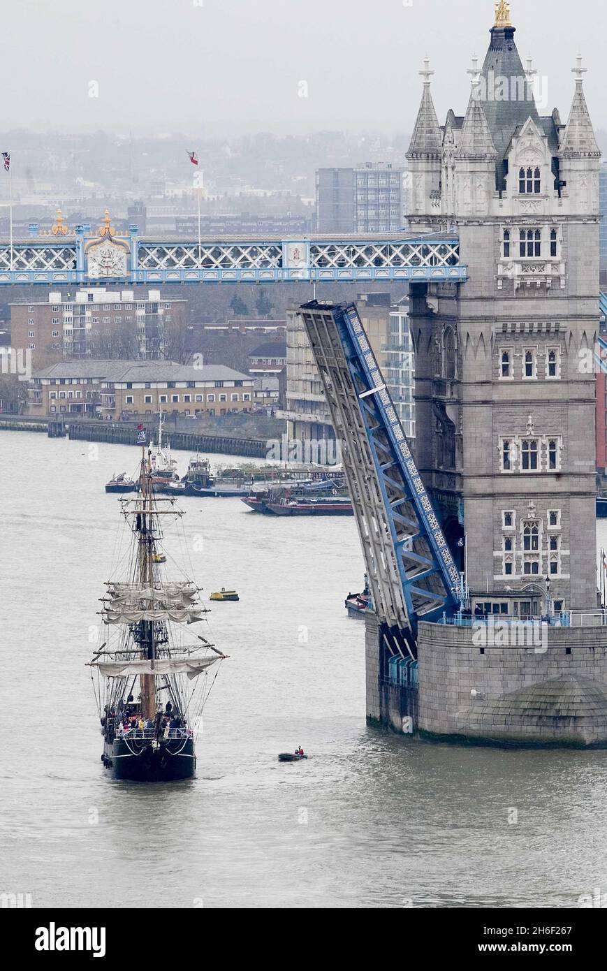 'The Zong' a replica 18th century wooden Slave ship sailed down the ...