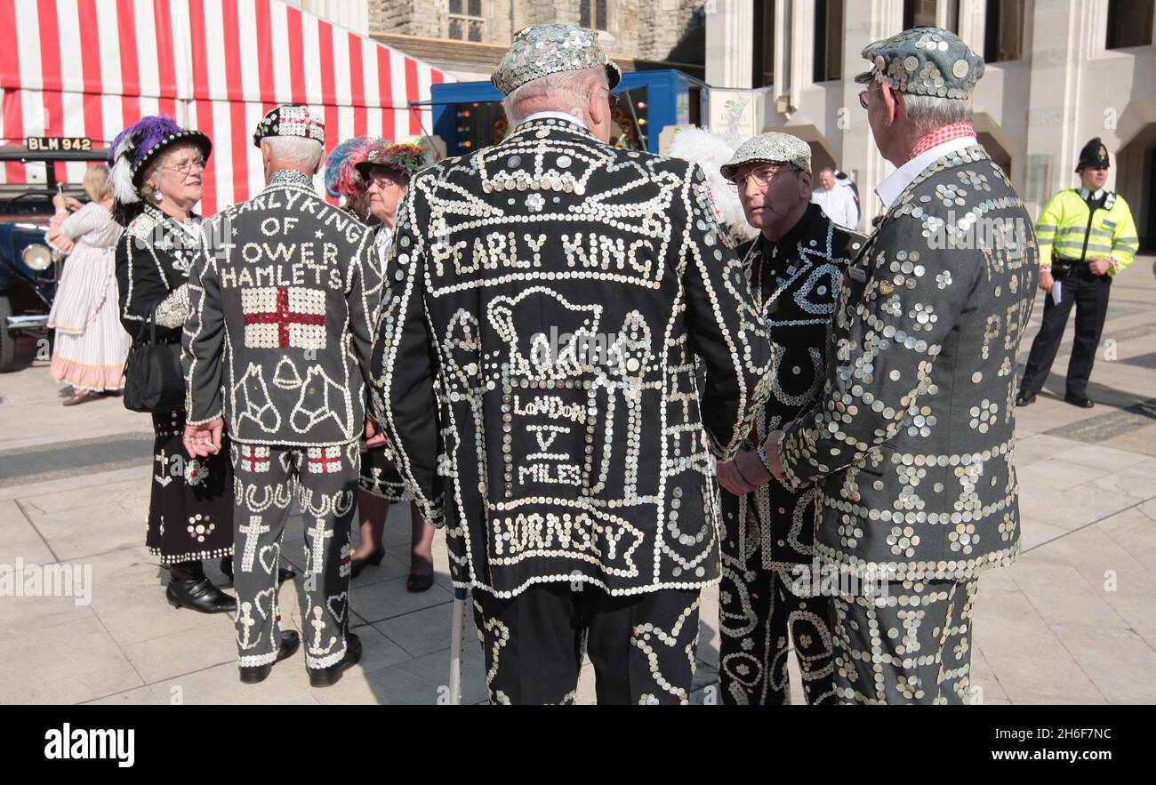 The London Pearly Kings & Queens Society Costermongers harvest festival ...