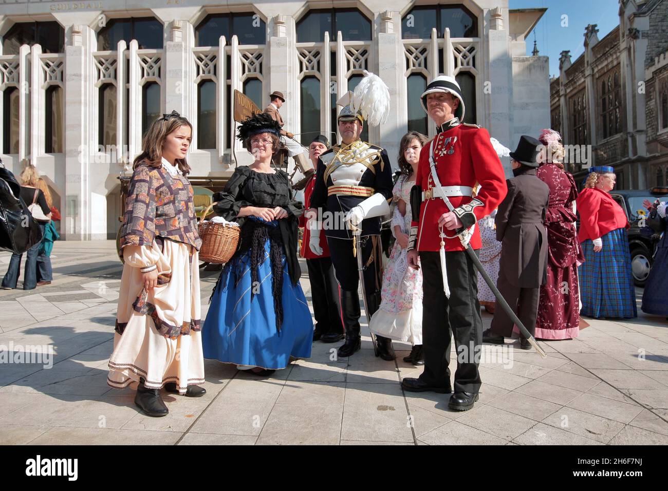 The London Pearly Kings & Queens Society Costermongers harvest festival ...