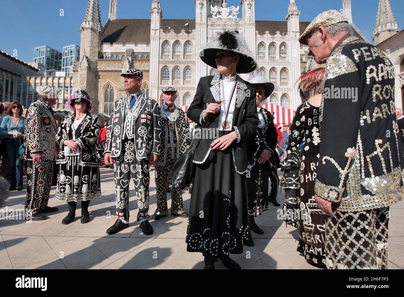 The London Pearly Kings & Queens Society Costermongers harvest festival ...