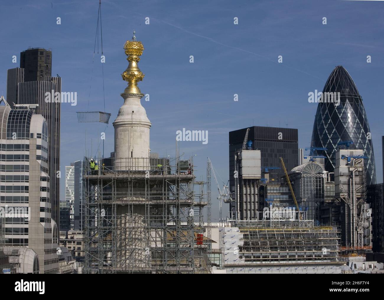 A new viewing platform is installed at the top of The Monument in ...