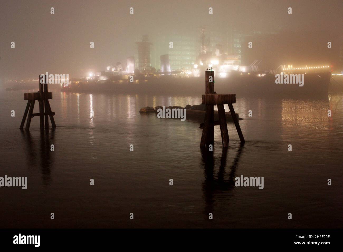 Fog covered London landmarks including Tower Bridge and Big Ben in ...