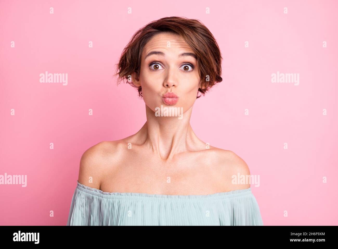 Photo of young attractive woman amazed shocked surprised pouted lips ...