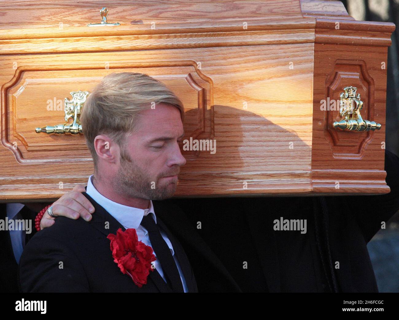 Stephen gately ronan keating boyzone hi-res stock photography and ...