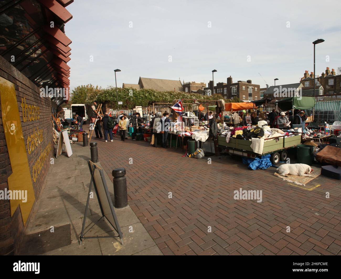 Attacked outside hi-res stock photography and images - Alamy