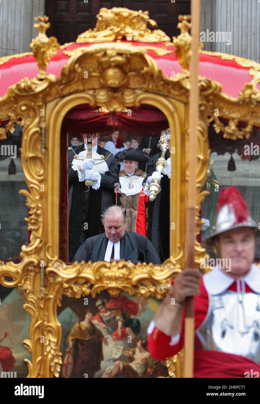 14/11/09 Participants braved the stormy weather this afternoon to take ...