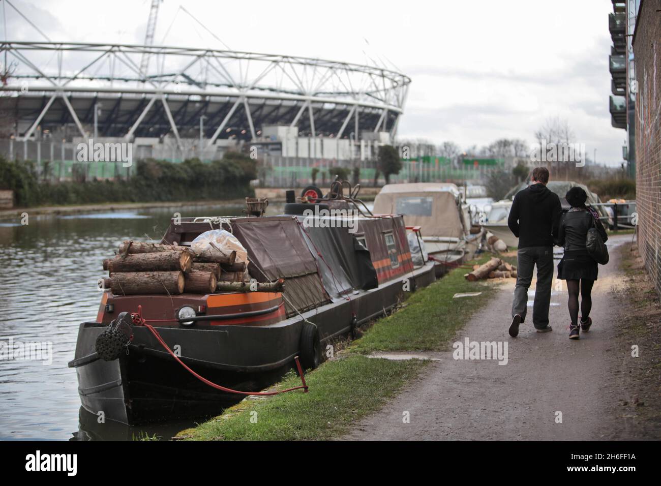 Hackney wick fish island hi-res stock photography and images - Alamy