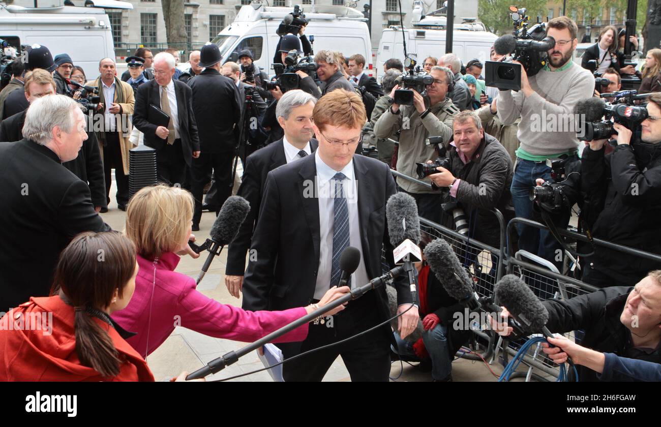 Liberal Democrat members held a meeting with members of the ...