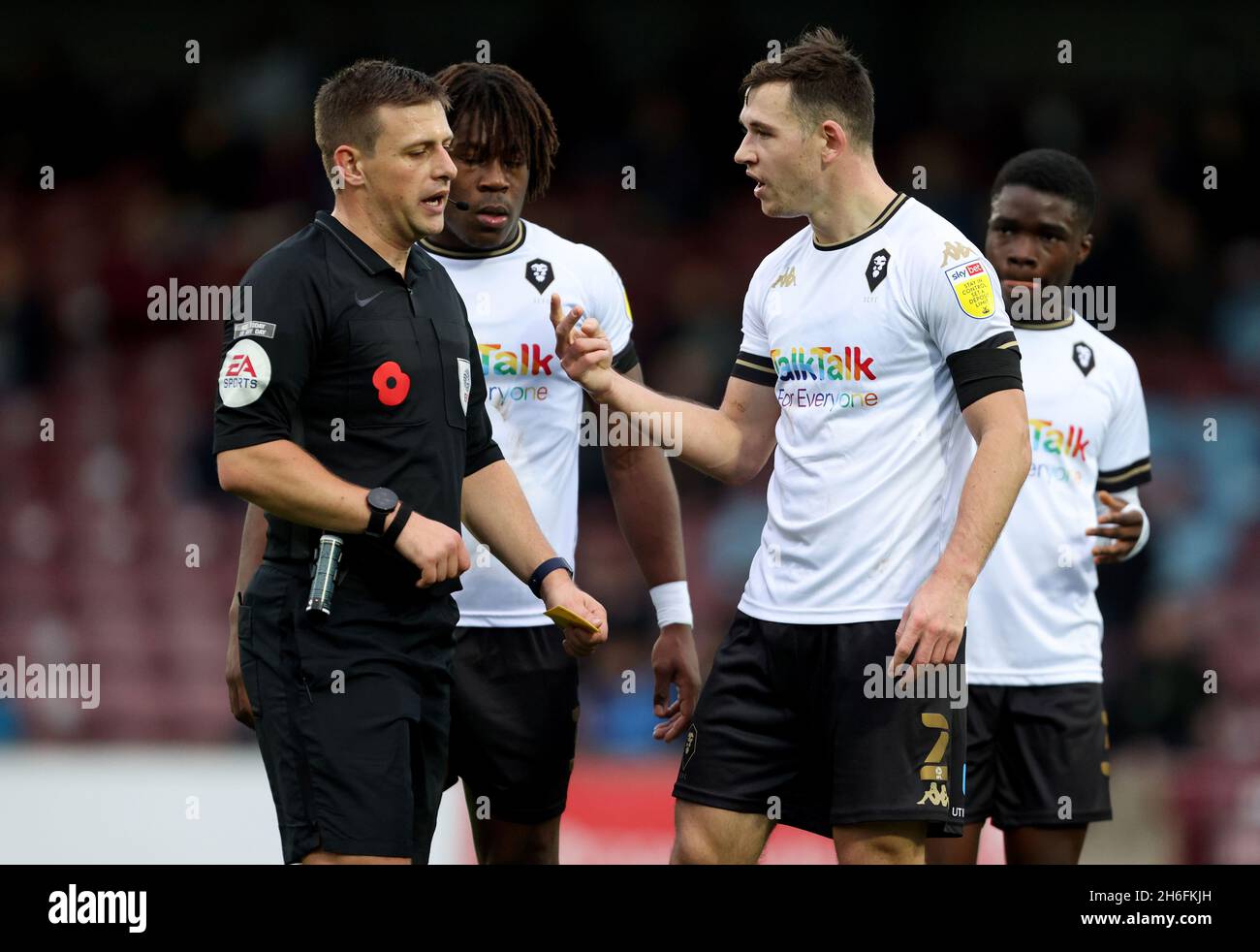Love referee hi-res stock photography and images - Alamy