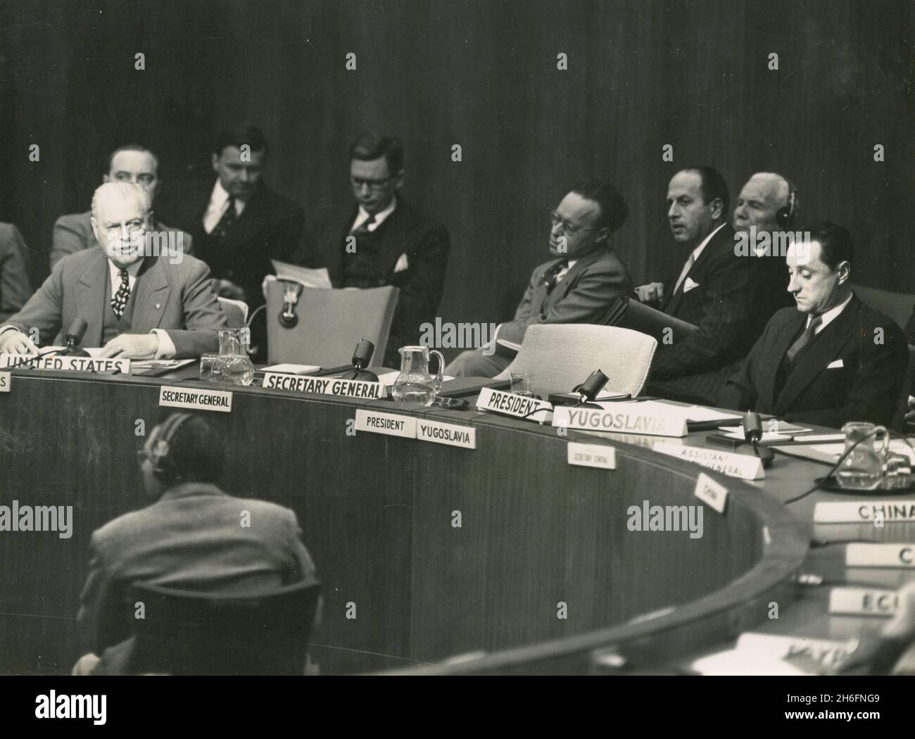 Warren report hi-res stock photography and images - Alamy