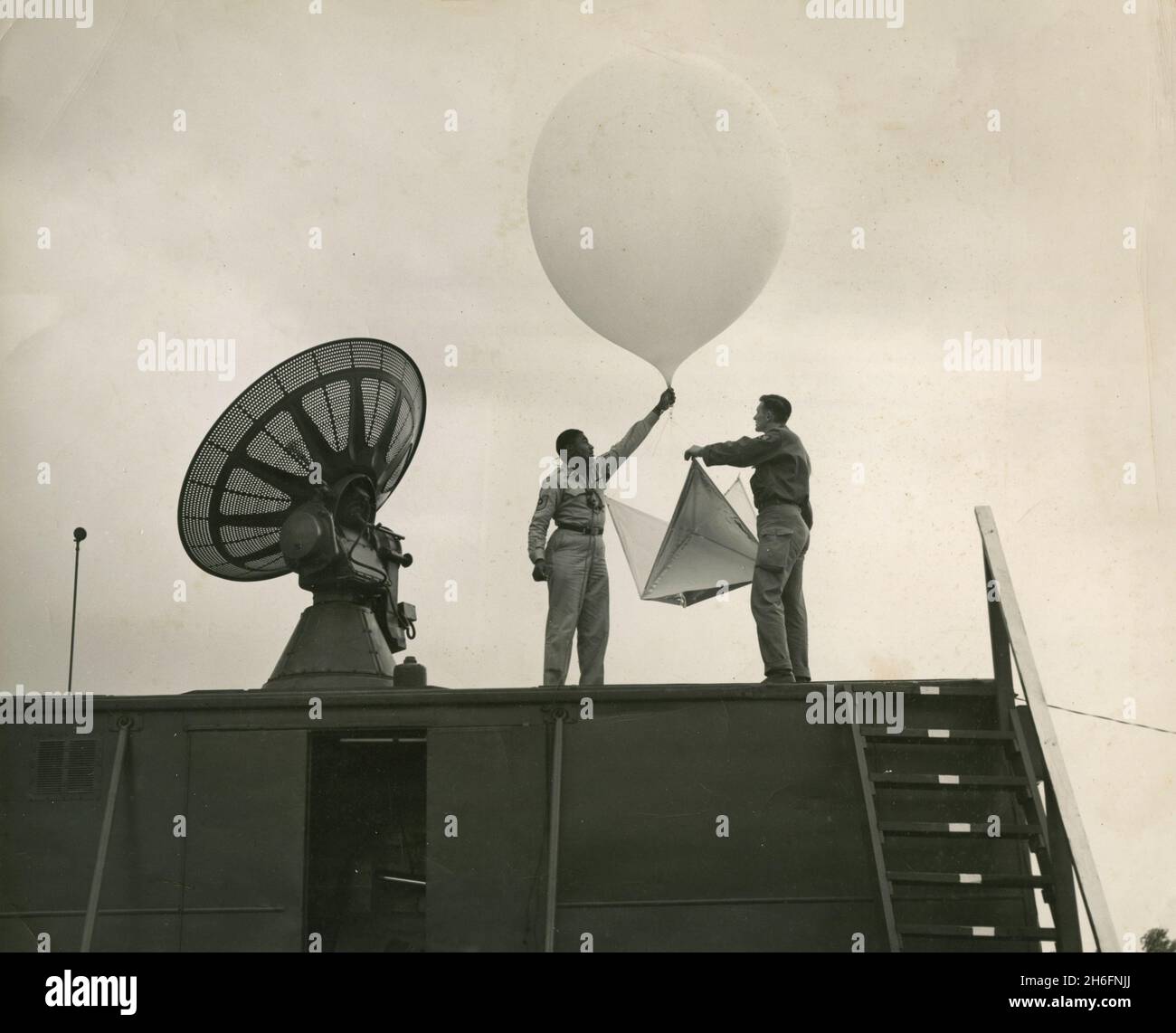Releasing weather balloon hi-res stock photography and images - Alamy