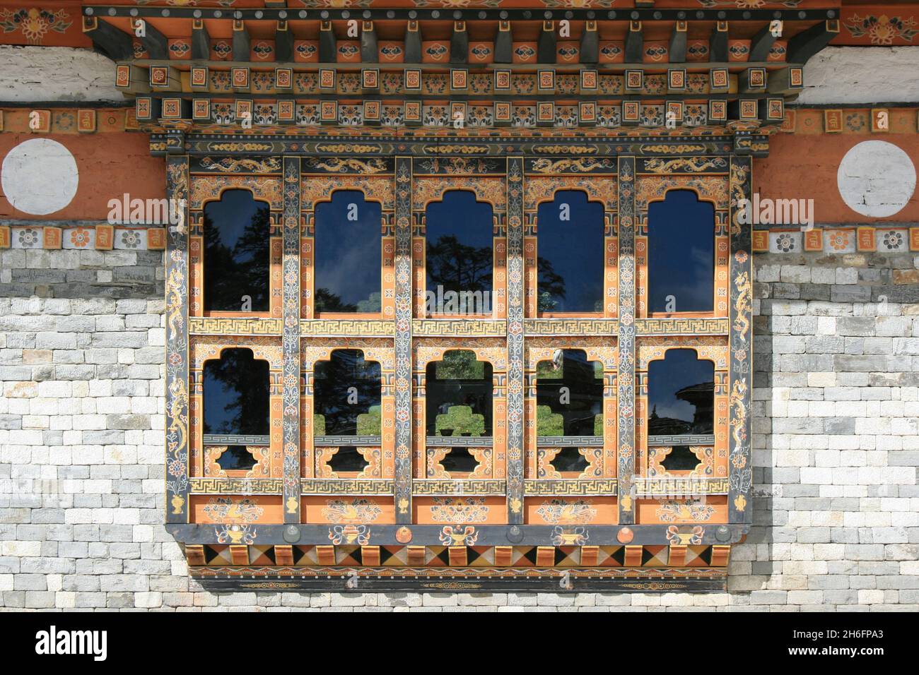 buddhist building (temple ?) at dochula pass in bhutan Stock Photo - Alamy