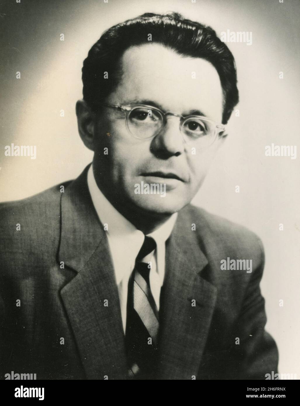 Assistant secretary of defense hi-res stock photography and images - Alamy