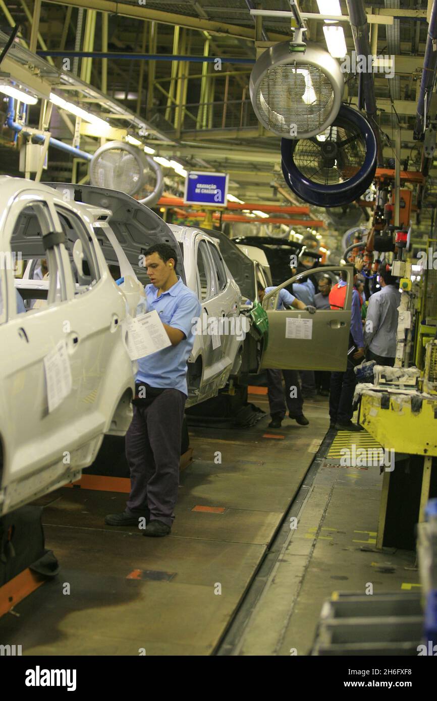 Ford factory brazil hi-res stock photography and images - Alamy