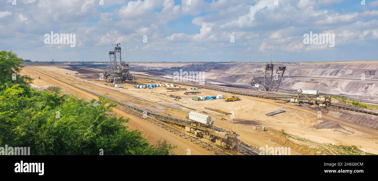 Coal digging machine hi-res stock photography and images - Alamy