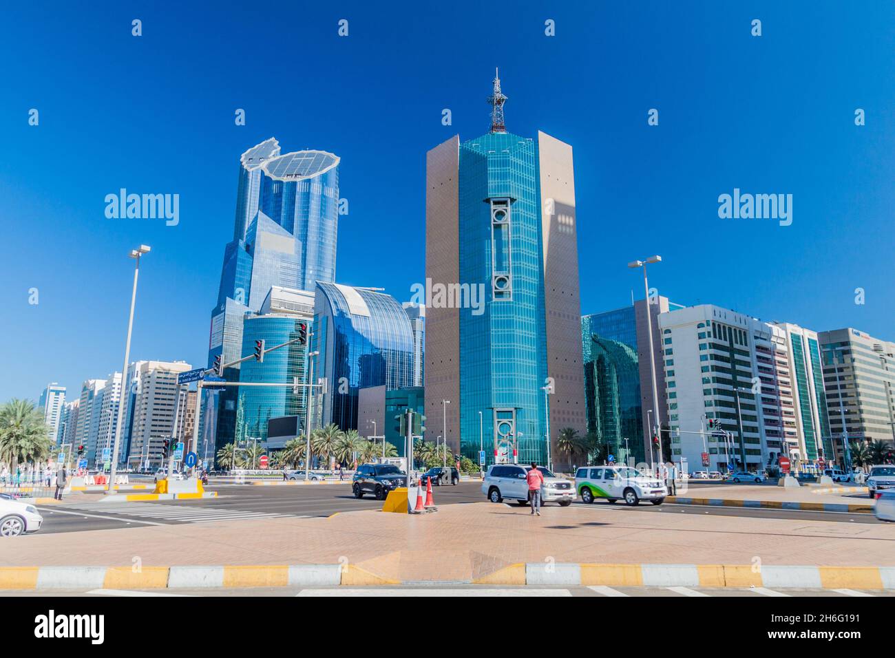 ABU DHABI, UAE - MARCH 7, 2017: Intersection of Sheikh Rashid Bin Saeed ...