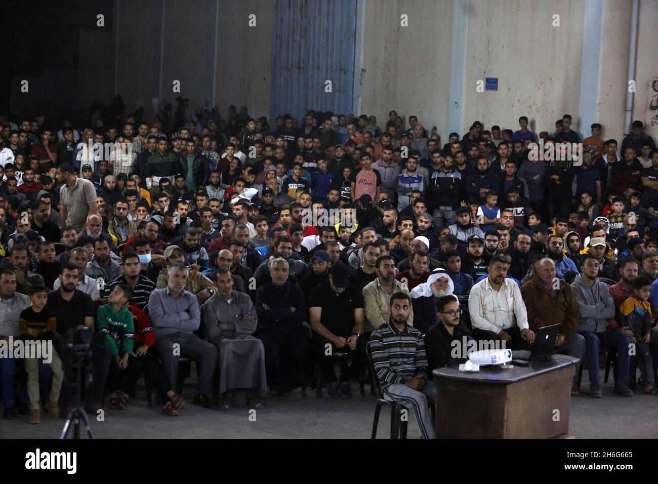 Members of Martyr Izz al-Din al-Qassam Brigades take part in a memorial ...