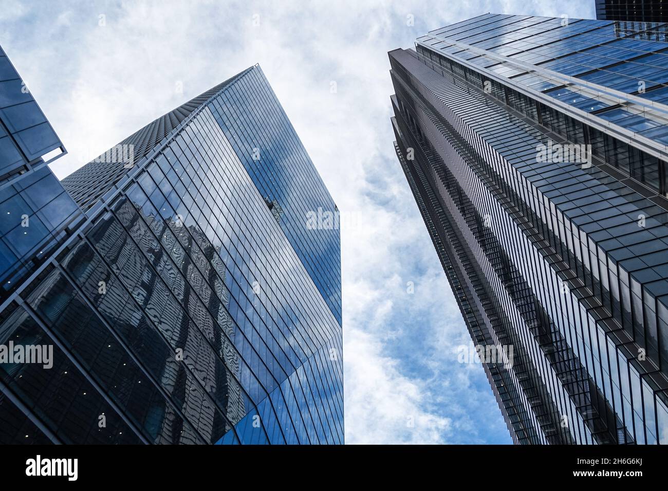 100 Bishopsgate skyscraper and Heron Tower, 110 Bishopsgate buildings ...