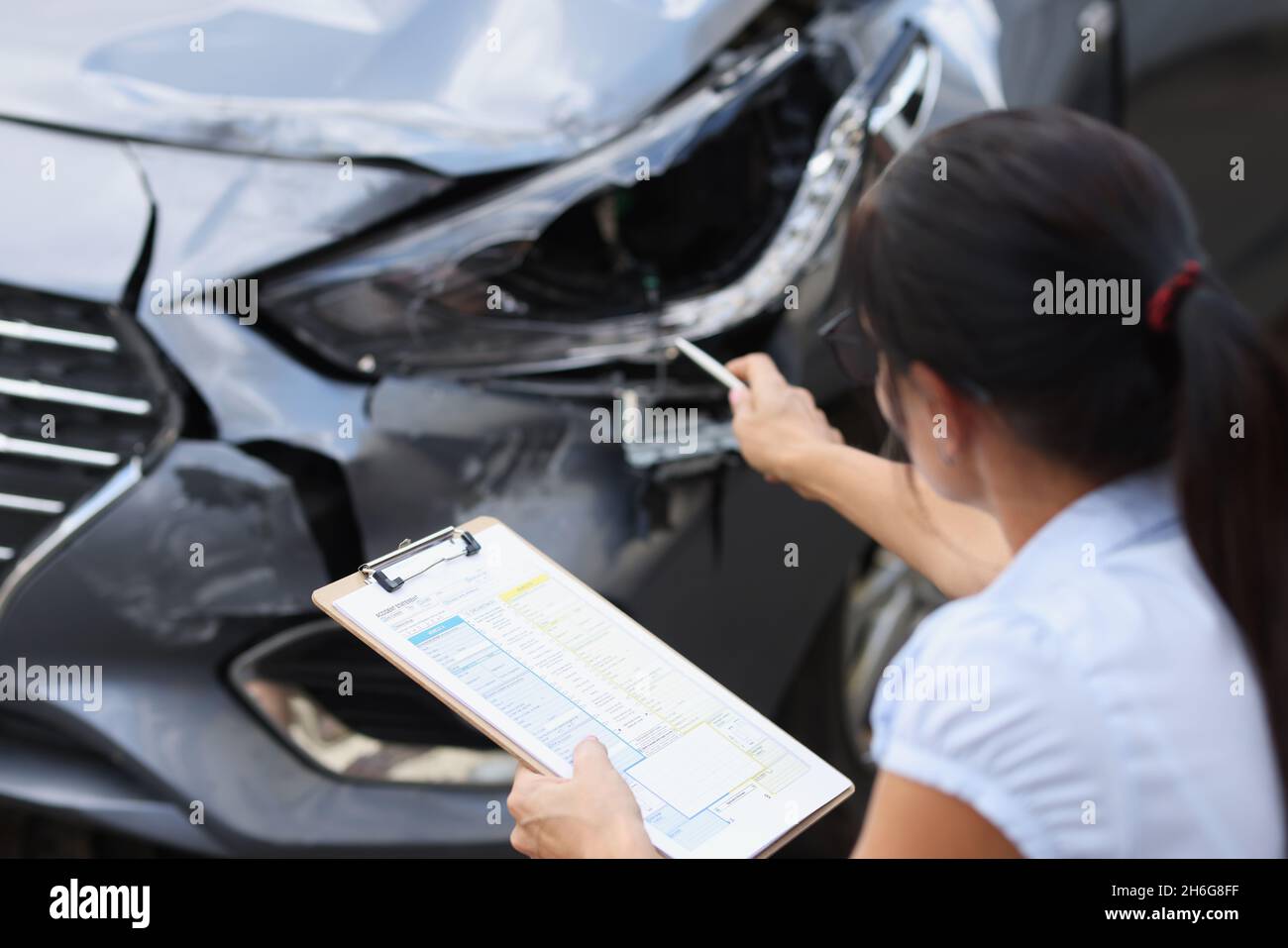 Accident investigator hi-res stock photography and images - Alamy