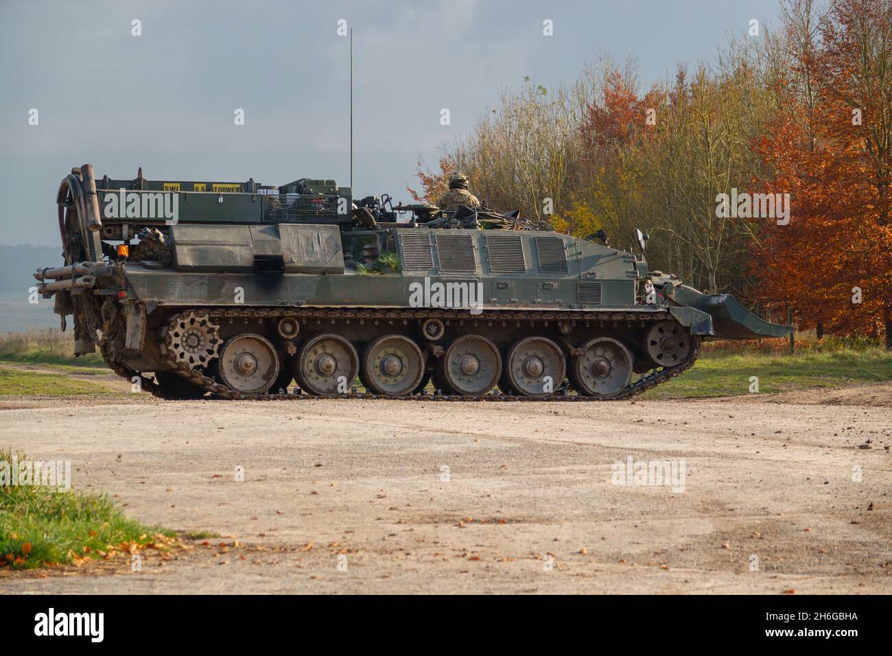 British Army Challenger Armored Repair and Recovery Vehicle (CRARRV) in ...