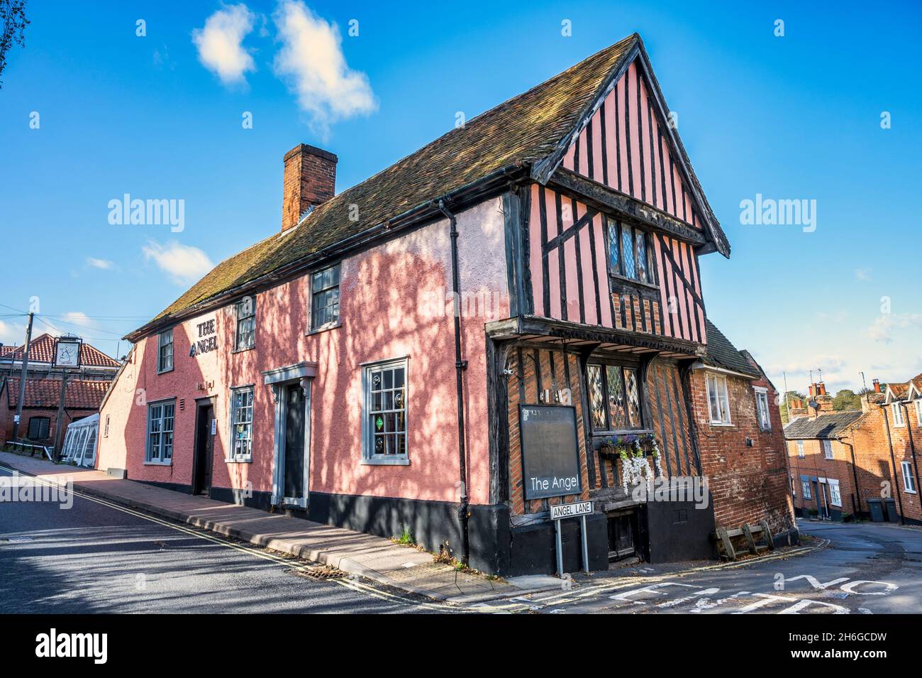 Places to visit in woodbridge hi-res stock photography and images - Alamy