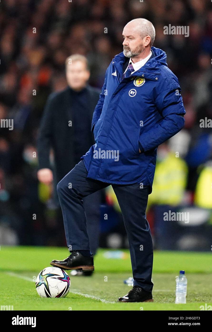 Scotland manager Steve Clarke on the touchline during the FIFA World ...