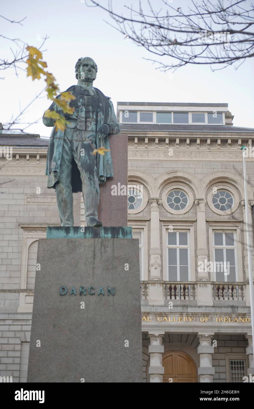 William Dargan statue outside the National Gallery of Ireland in Dublin ...