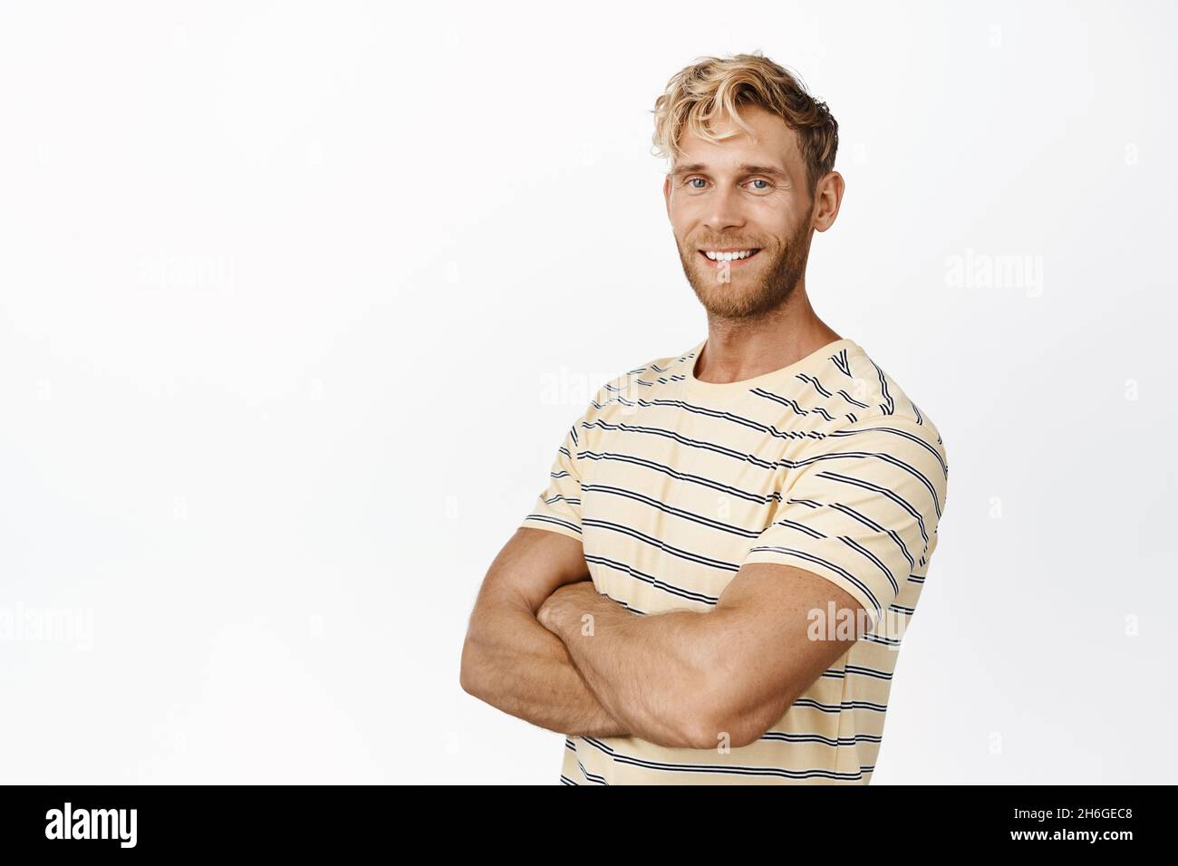 Man cross arms hi-res stock photography and images - Alamy