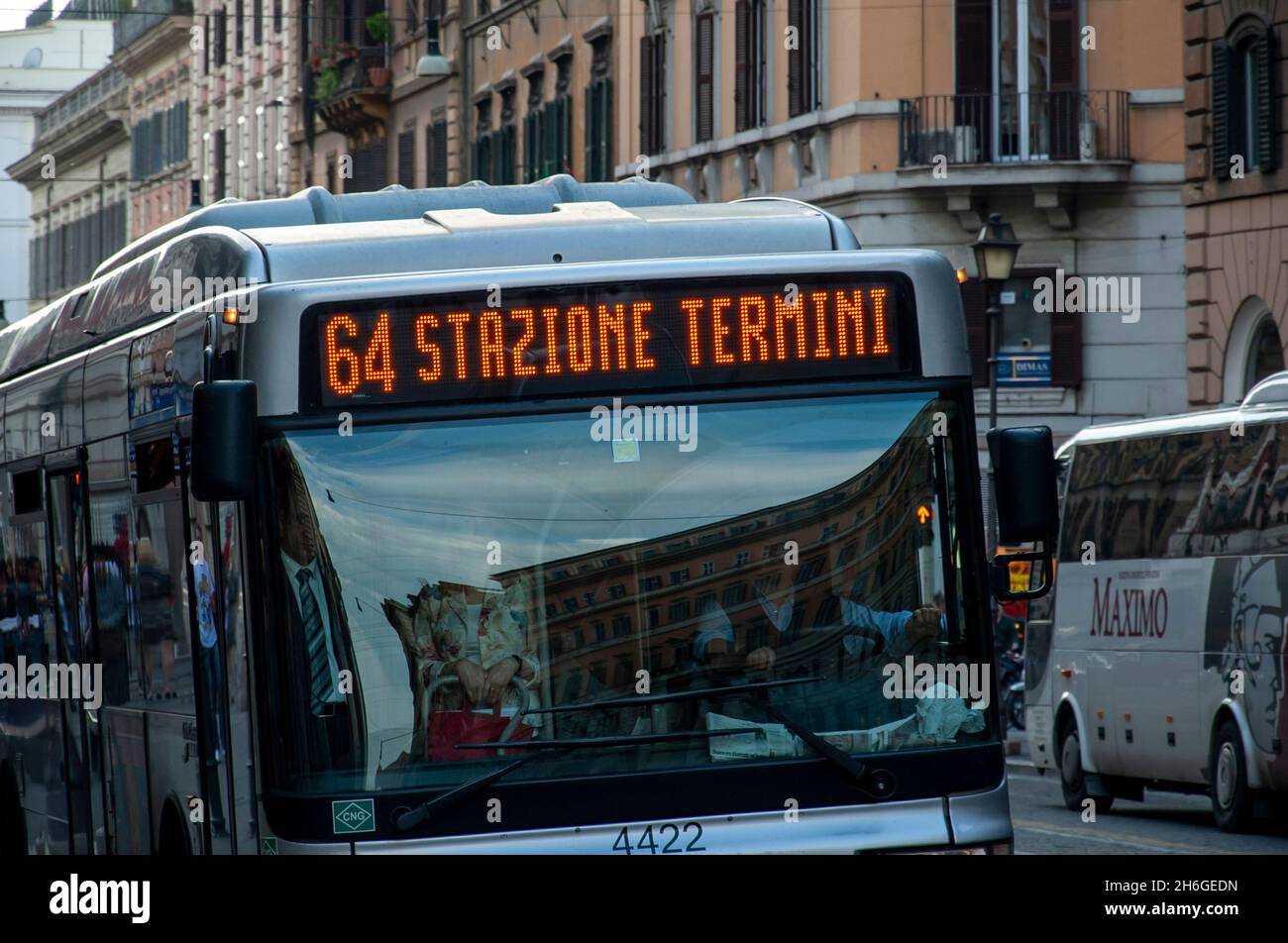64 Bus from Termini Station to the Vatican, notorious for pickpockets ...