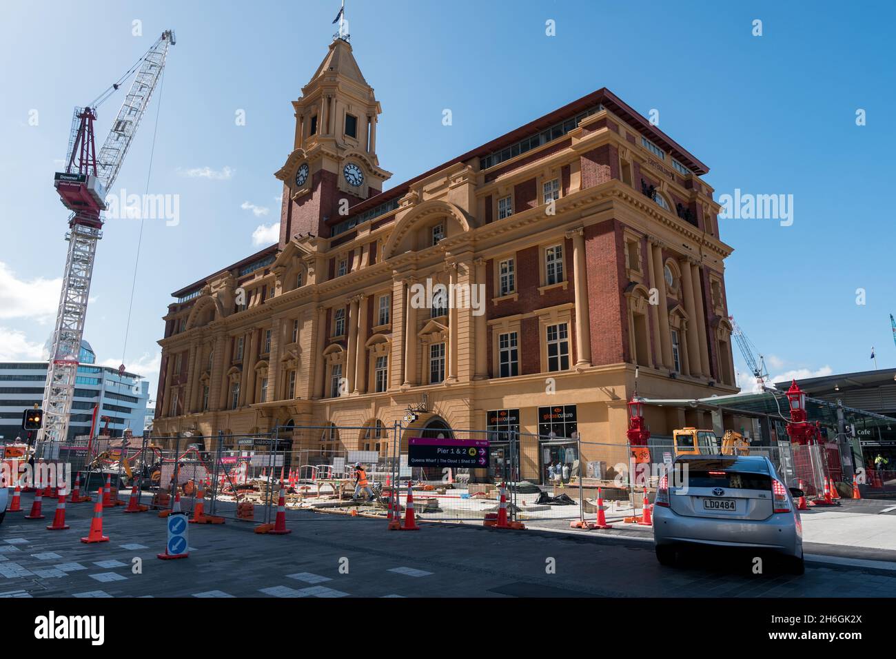 Historical building in auckland hi-res stock photography and images - Alamy