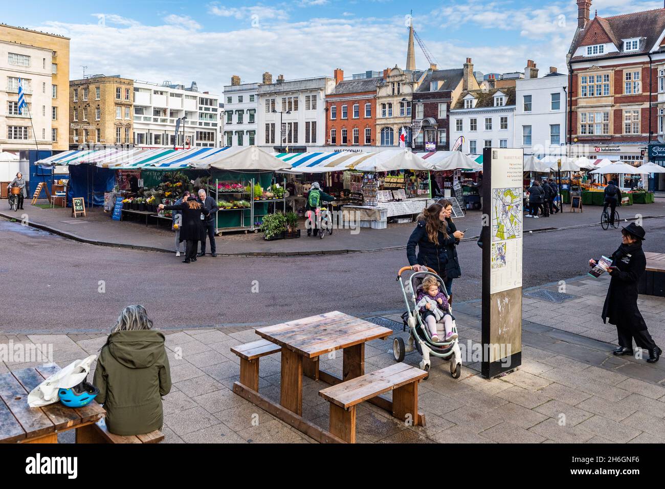 Cambridge food market hi-res stock photography and images - Alamy