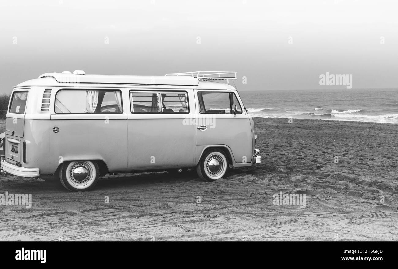 Family camping in volkswagen campervan Black and White Stock Photos ...