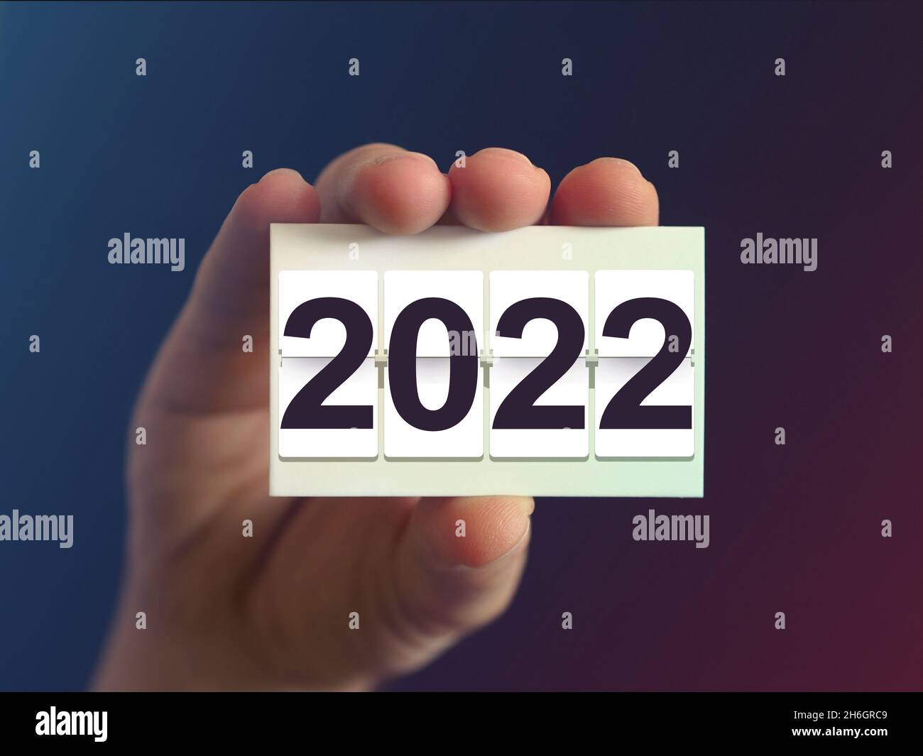 Human hand showing card dated 2022 Stock Photo - Alamy Human hand showing card dated 2022 Stock Photo - Alamy