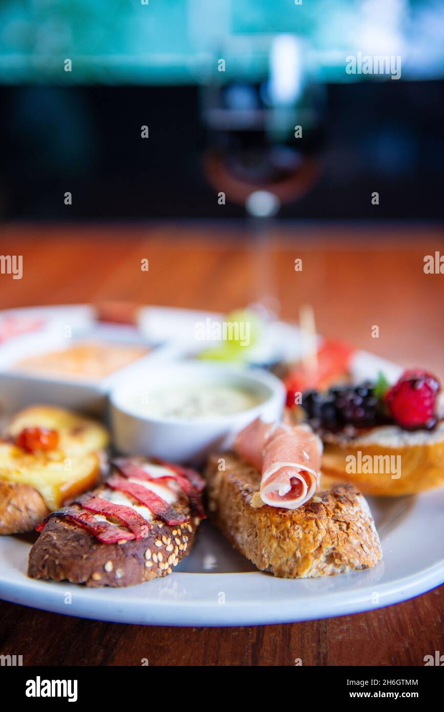 Table spanish tapas hi-res stock photography and images - Alamy