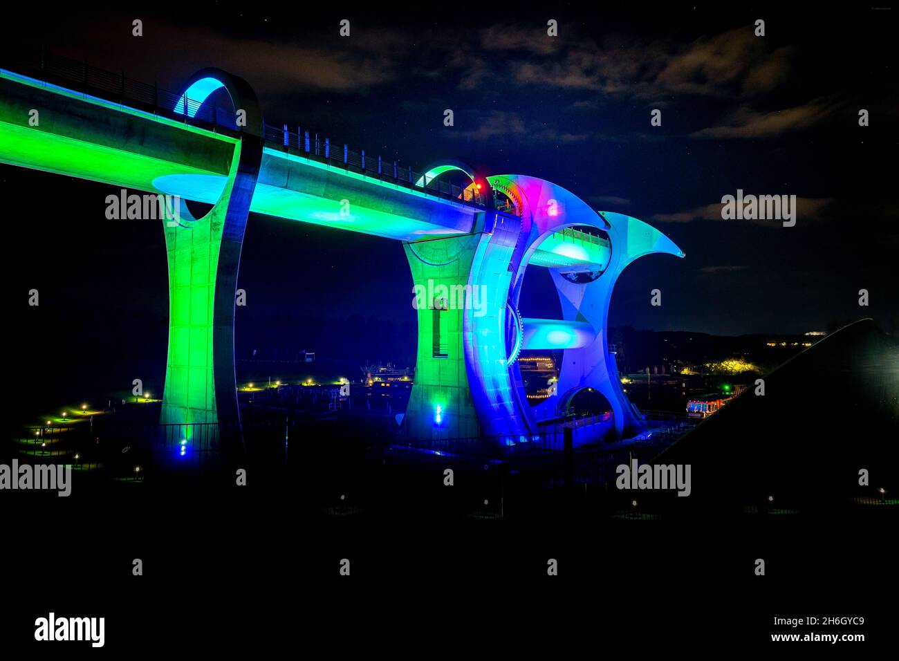 falkirk wheel at night Stock Photo - Alamy