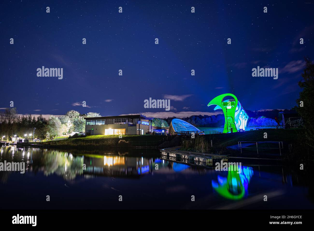 falkirk wheel at night Stock Photo - Alamy