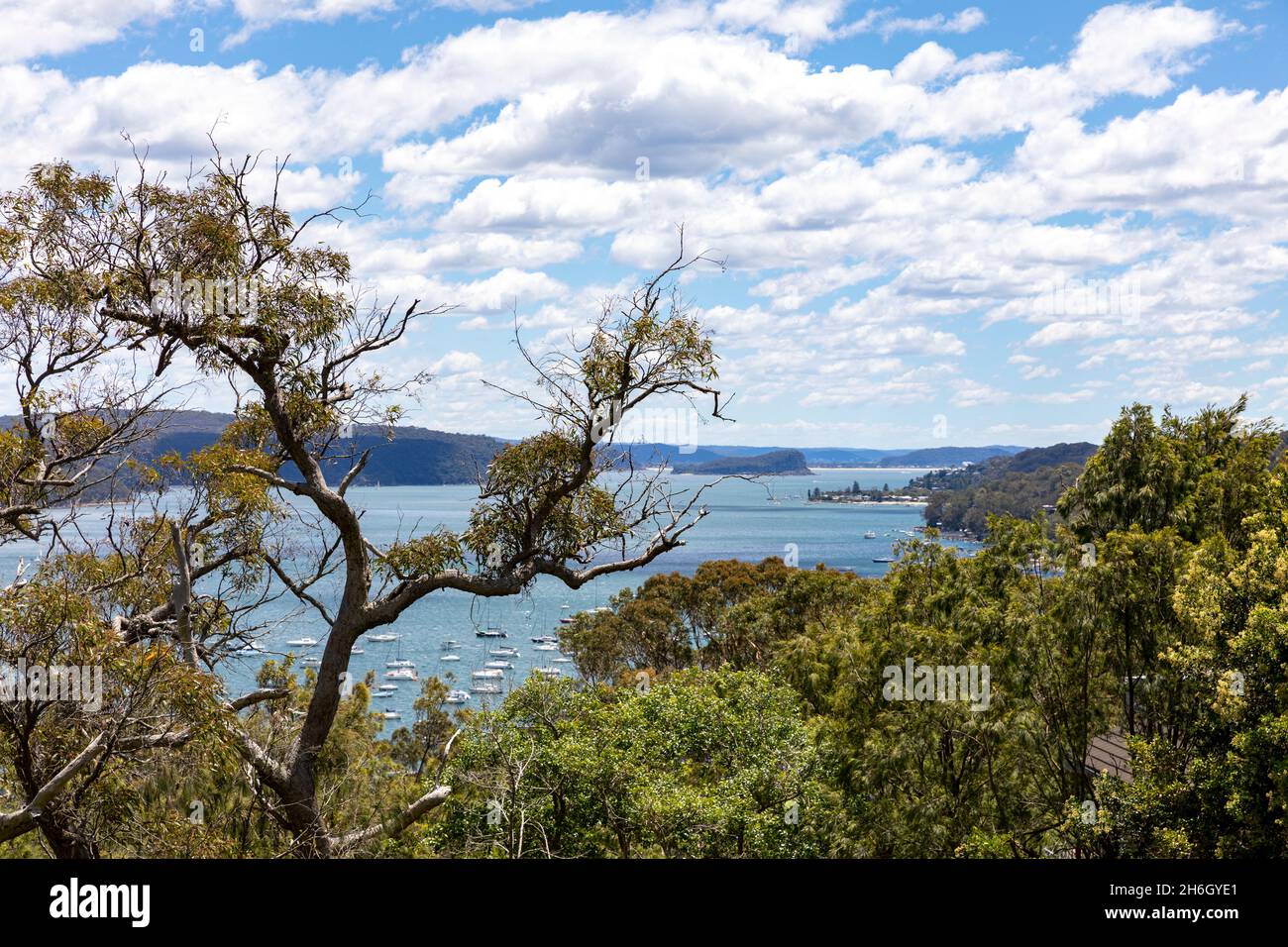 Glimpses of Pittwater boating and water area in Sydney's north, Sydney ...