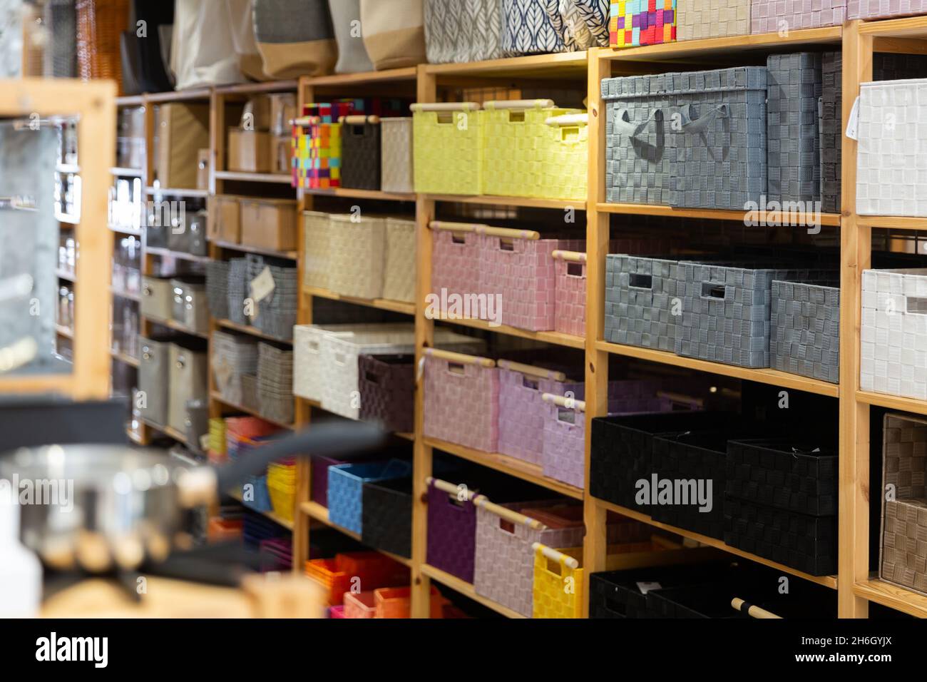 Different shape baskets hi-res stock photography and images - Alamy