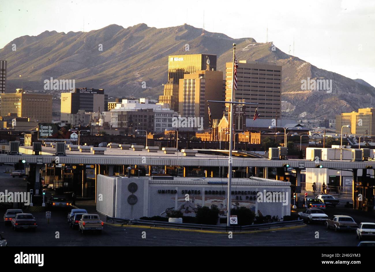 El Paso Texas USA, circa 1990: Skyline of El Paso on the U.S. Mexico ...
