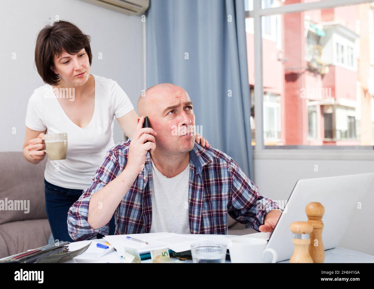 Problems in the family hi-res stock photography and images - Alamy