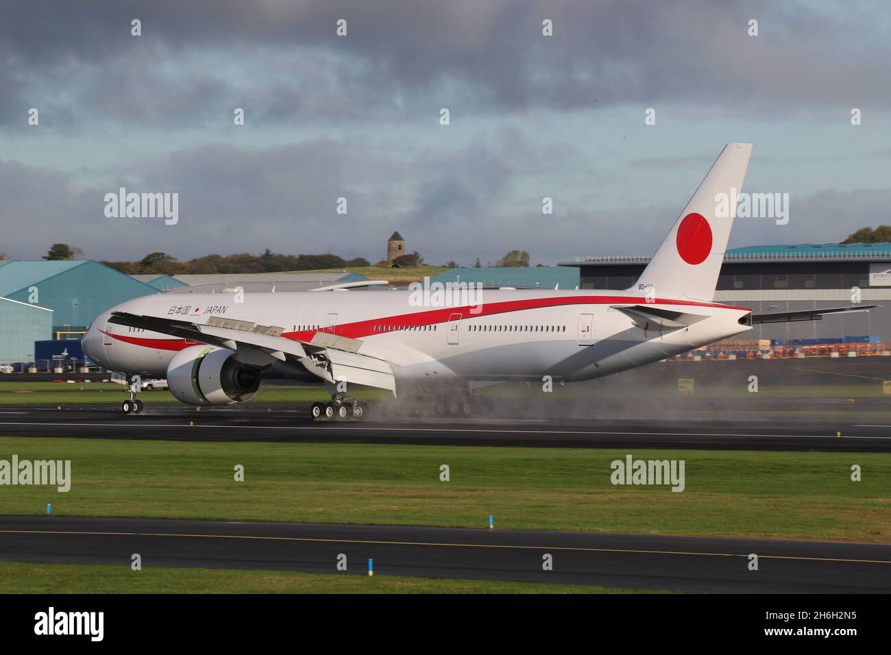 80-1111, a Boeing 777-3SB(ER) operated by the Japan Air Self Defence ...