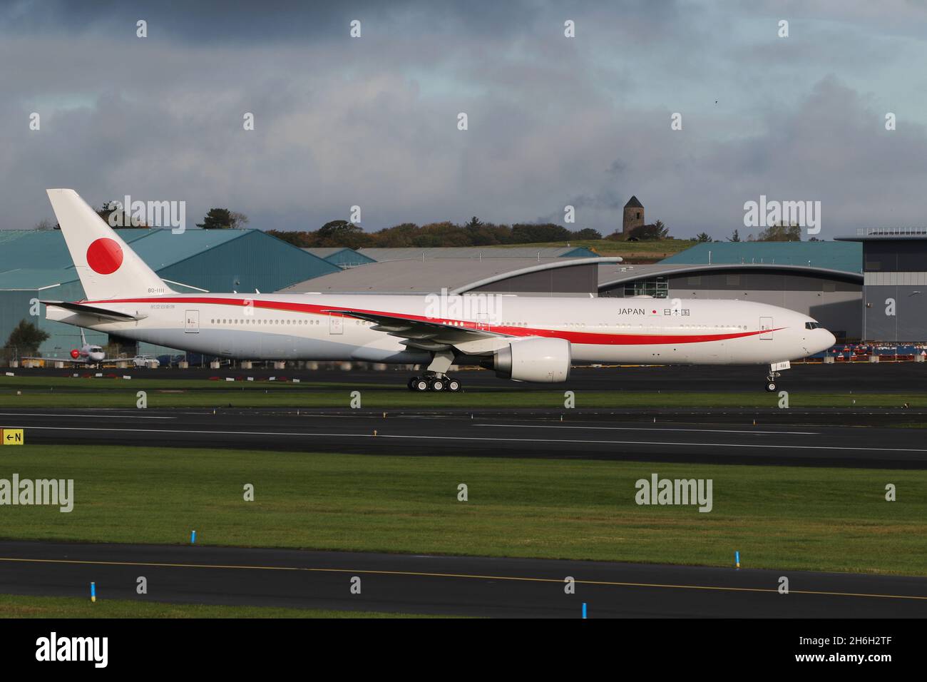 80-1111, a Boeing 777-3SB(ER) operated by the Japan Air Self Defence ...