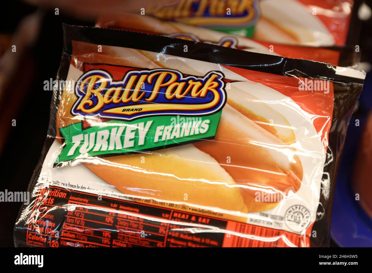 Ball park franks hi-res stock photography and images - Alamy
