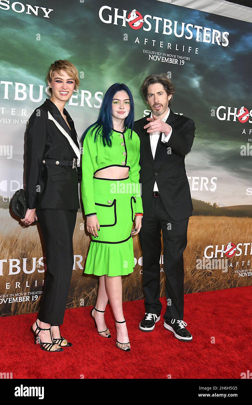 Director Jason Reitman and daughter Josephine Reitman and girlfriend ...