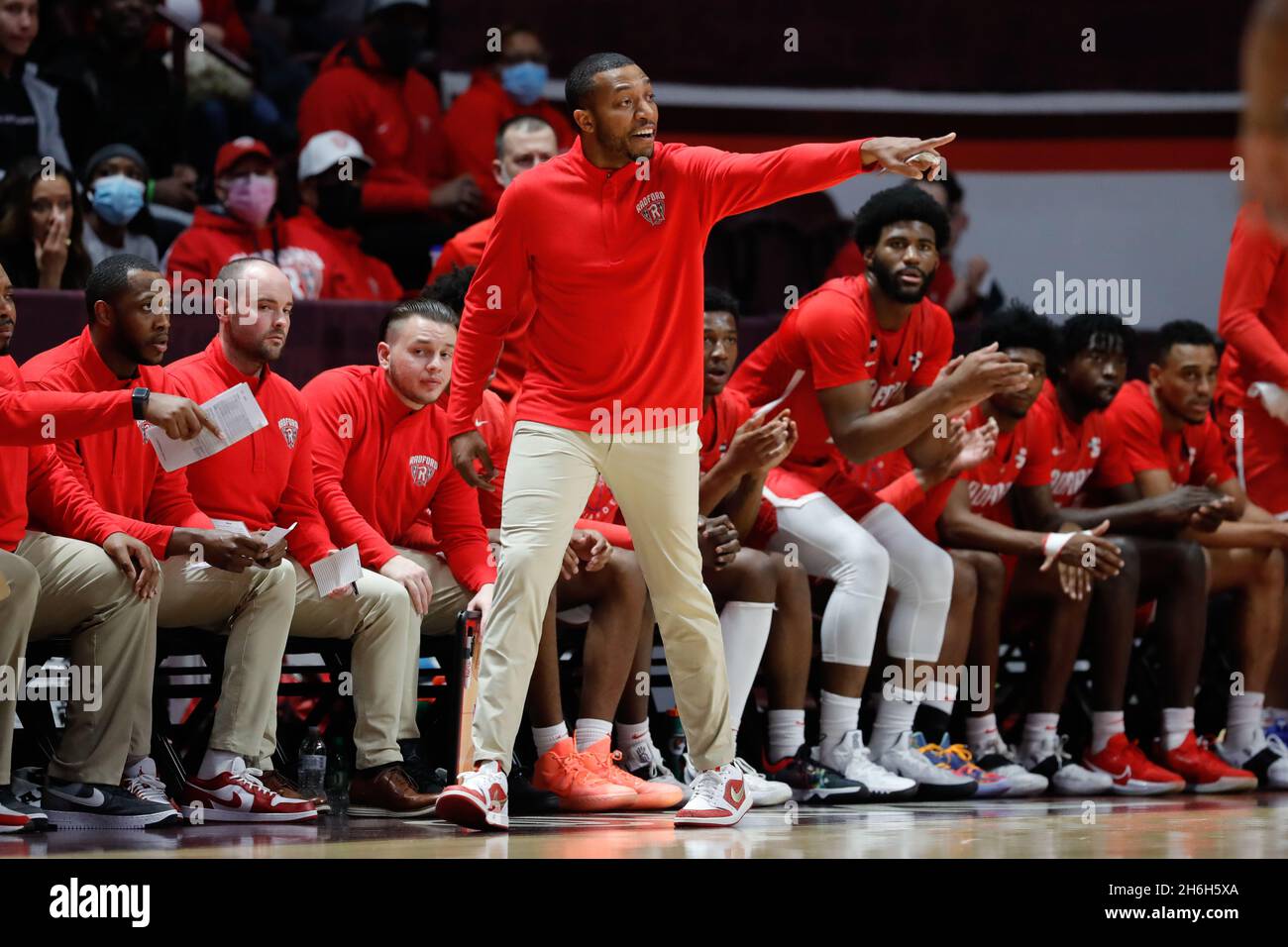 Radford virginia tech basketball hi-res stock photography and images ...