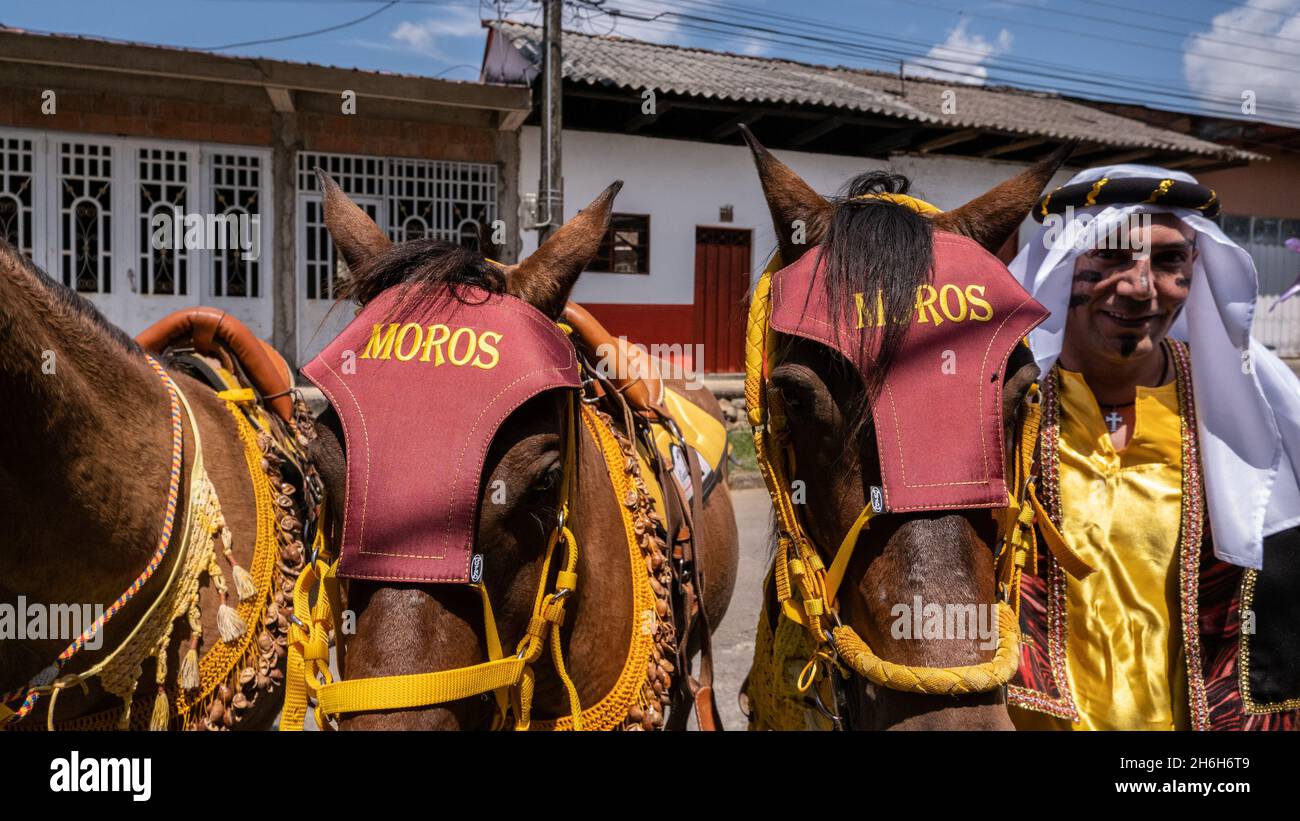 Folklore colombiano hi-res stock photography and images - Alamy