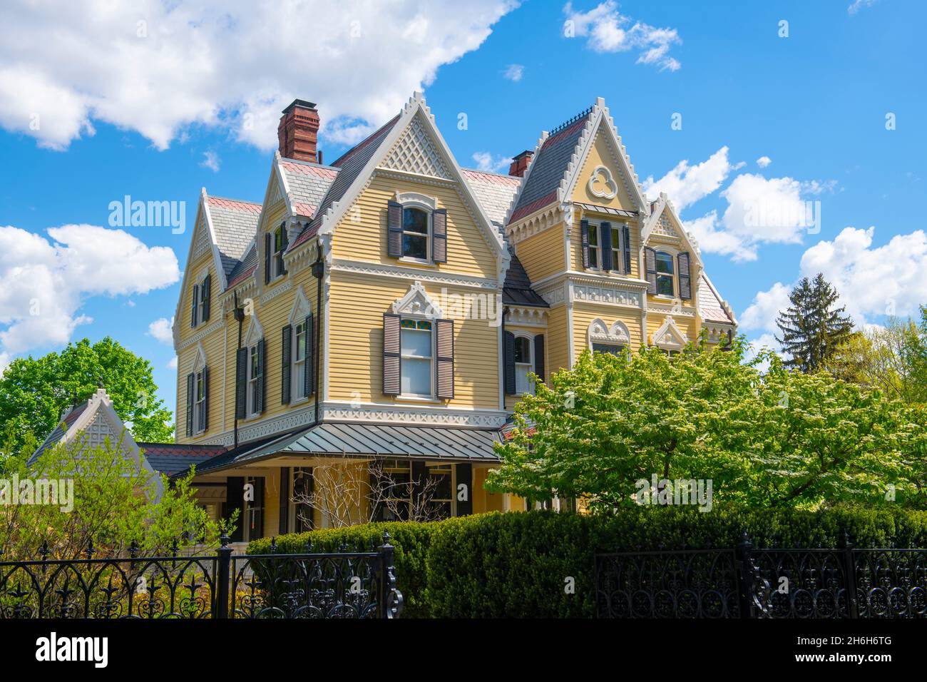 Hall haskell house hi-res stock photography and images - Alamy