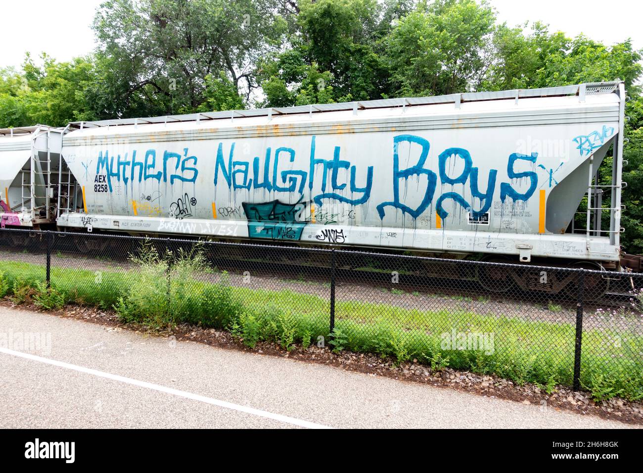 Graffiti "Muther's Naughty Boys" on the Minnesota Commercial Railroad ...