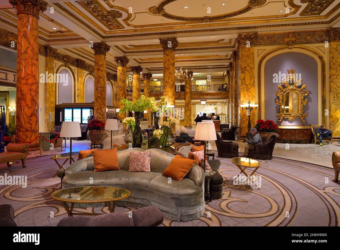 The Fairmont with its dazzling holiday display, featuring the world ...