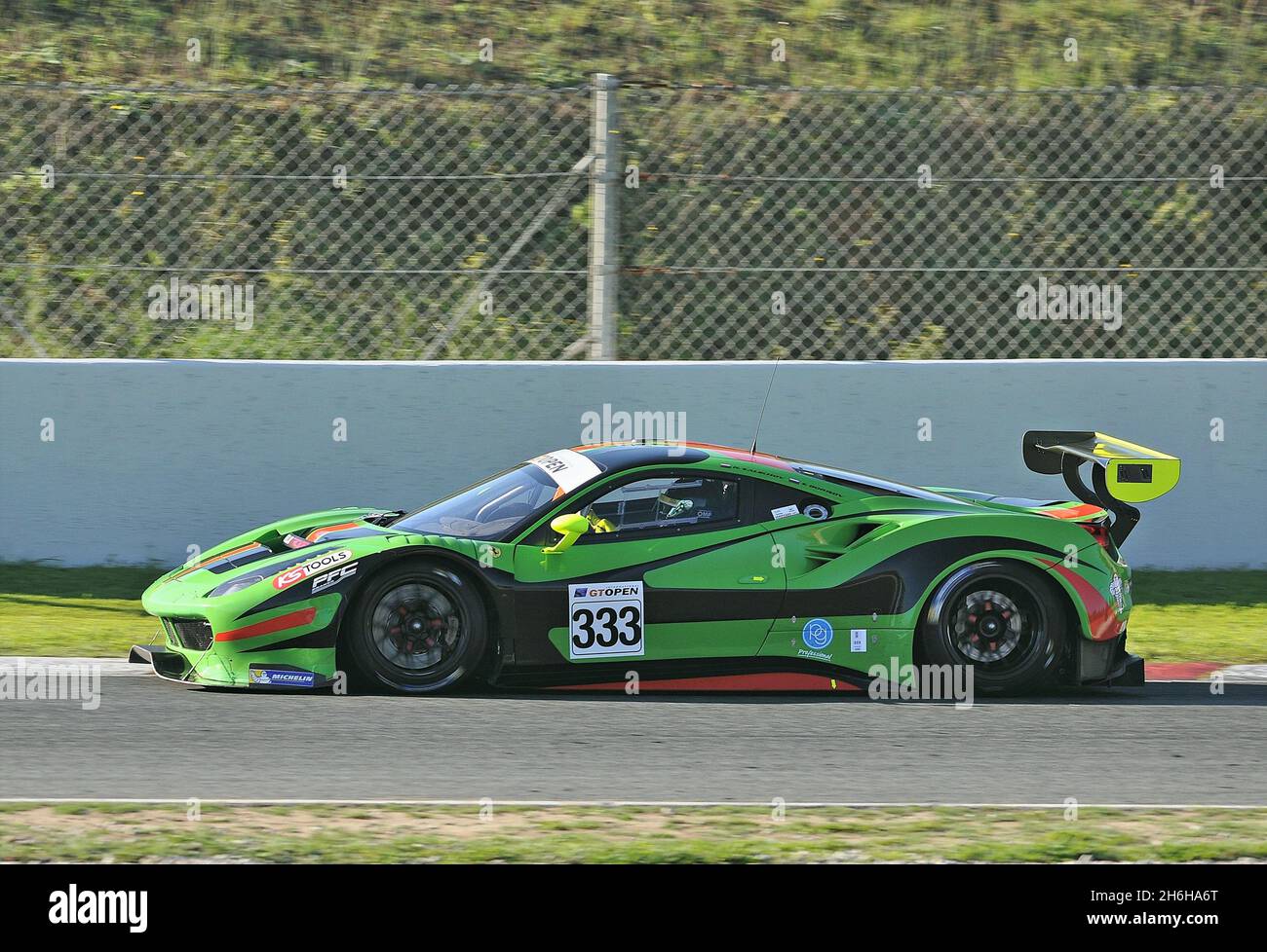 Ferrari 488 GT3-Team Rinaldi Racing in the international motorsport GT3 ...
